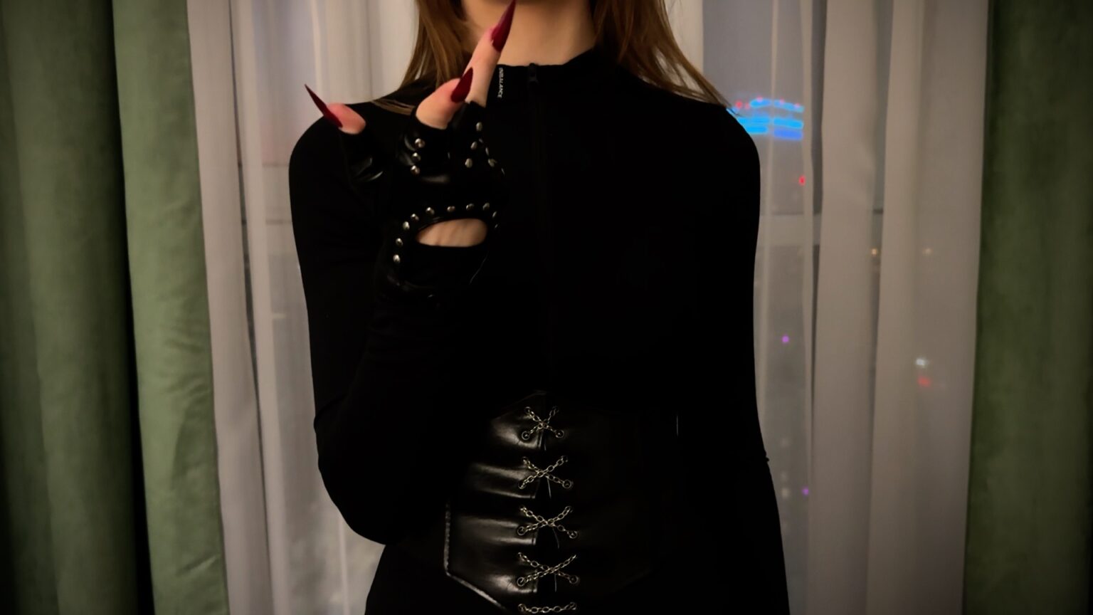 ‘Catwoman: Close Claw’ – Yellozzy - Heroine News